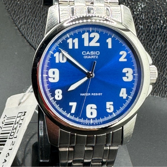 Accessories | Casio Men Wrist Watch 37mm Wide Diameter Gray And Blue ...